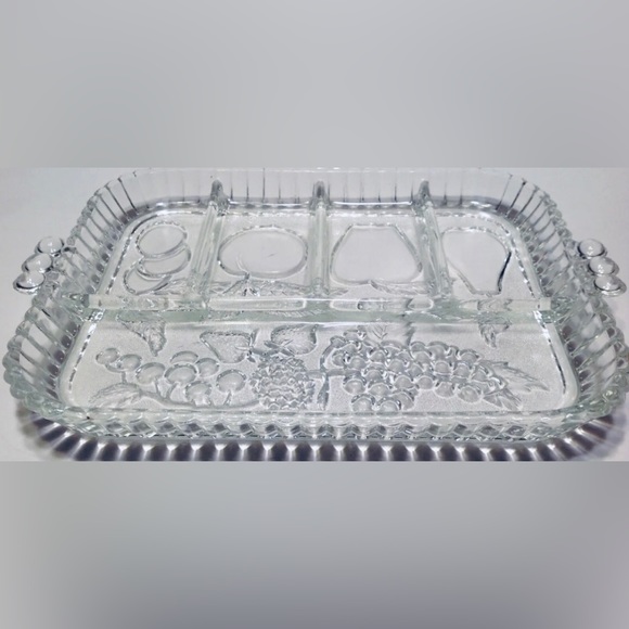 Indiana Glass | Kitchen | Indiana Glass Tray Fruit Vegetable Pattern ...